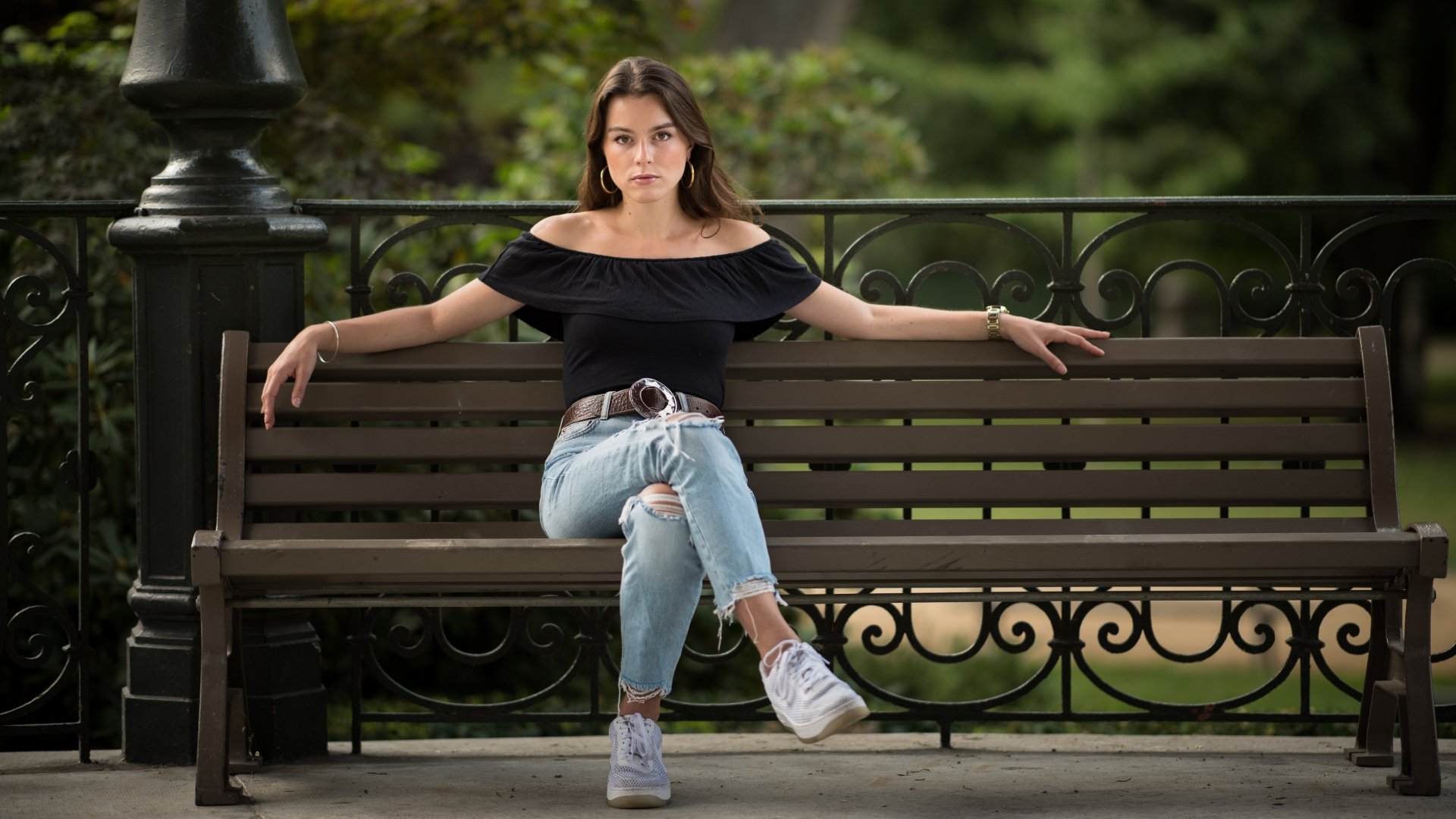 Brunette Model on Bench – Stunning 4K Ultra HD Portrait