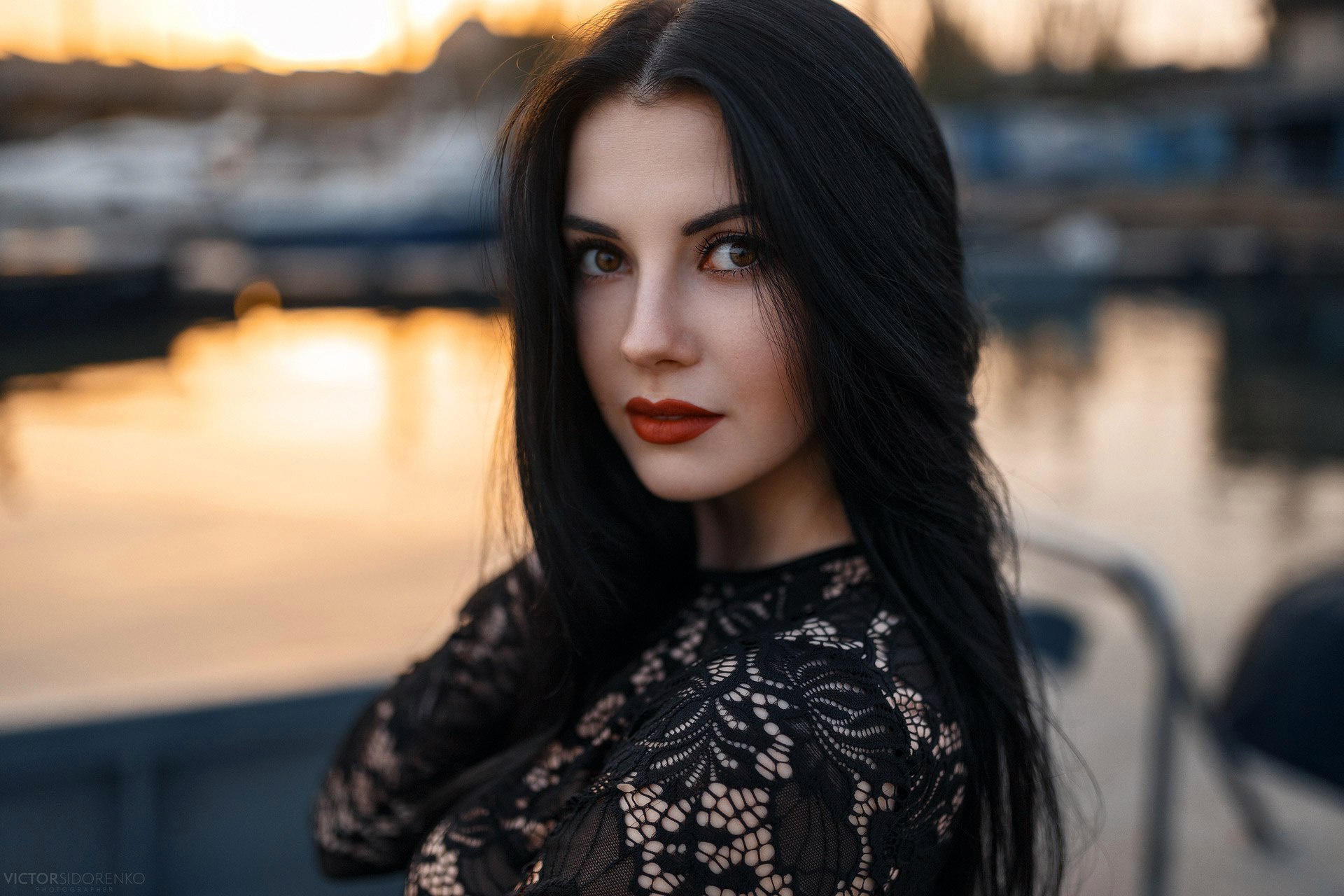 Download Brown Eyes Black Hair Lipstick Depth Of Field Woman Model HD ...