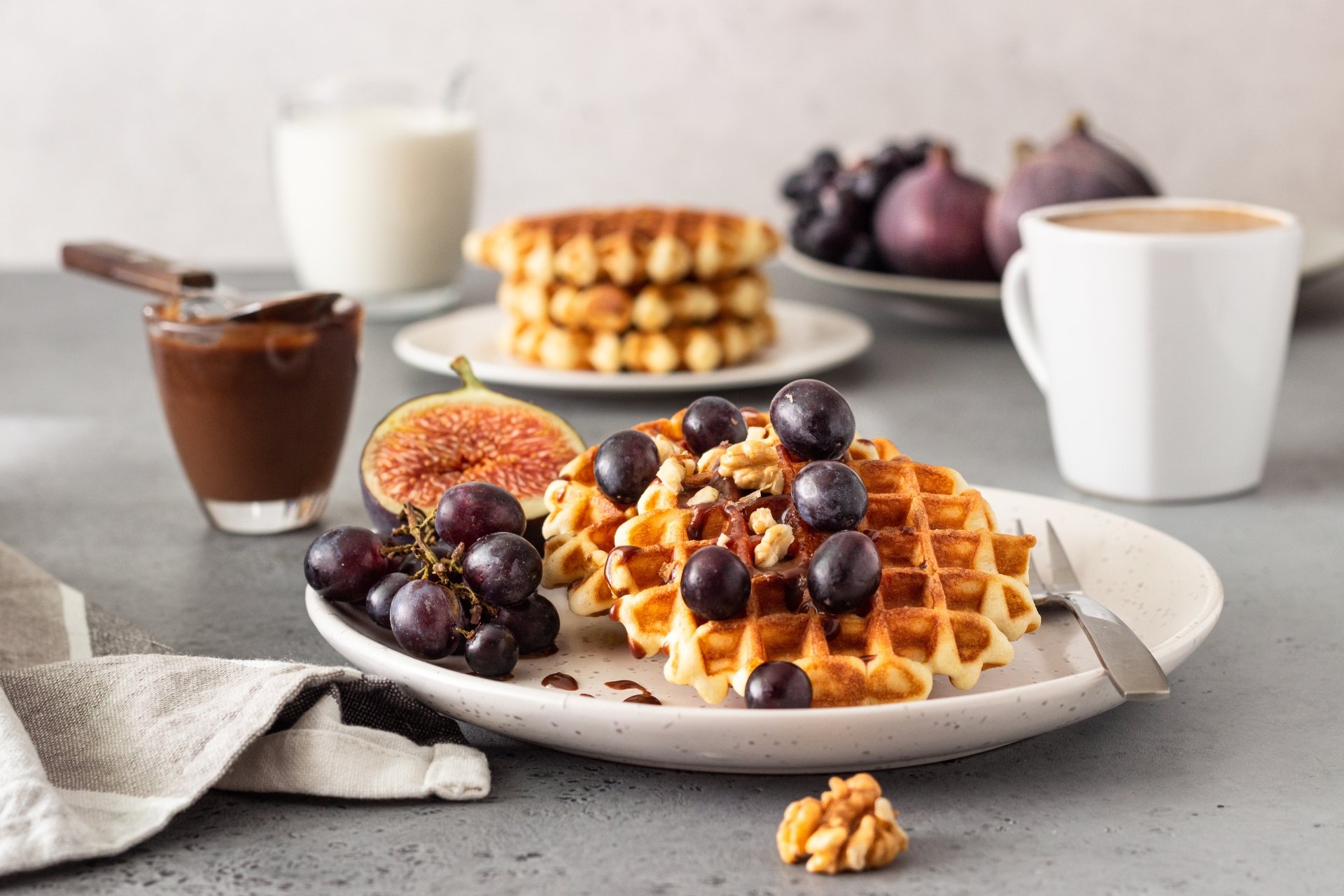Download Still Life Fruit Fig Grapes Breakfast Food Waffle 4k Ultra HD ...