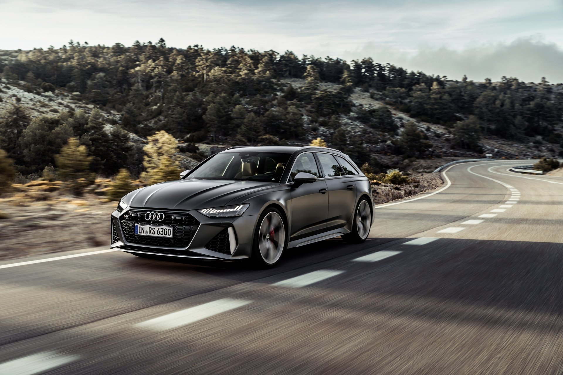 Download Silver Car Car Audi Vehicle Audi Rs6 Avant 4k Ultra Hd Wallpaper