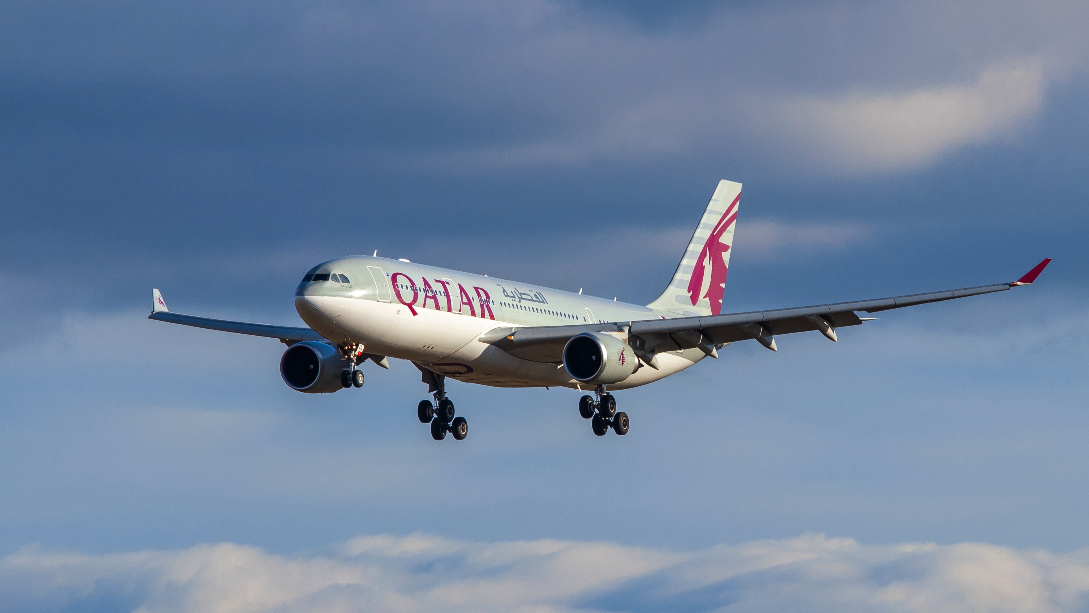 Airbus A330 HD Wallpaper