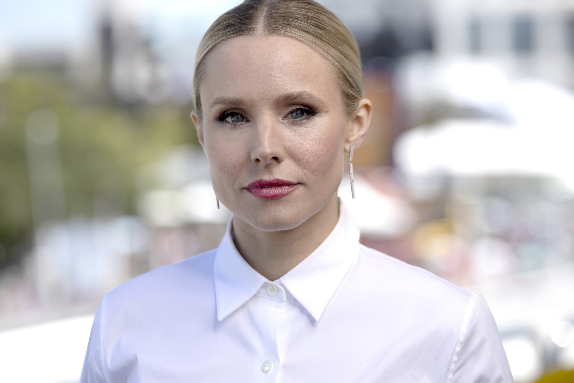 Download American Lipstick Blue Eyes Blonde Actress Celebrity Kristen ...