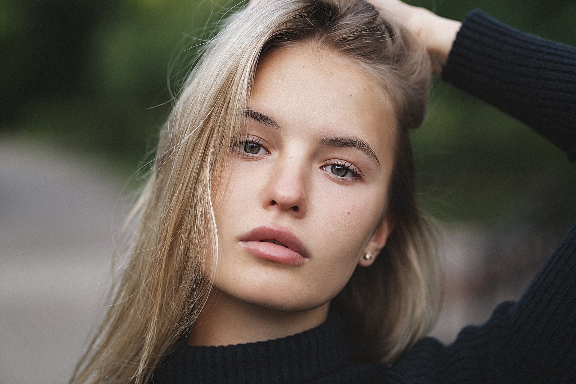 Download Blonde Model Woman Face HD Wallpaper by Vlad Popov | 2560x1707 ...