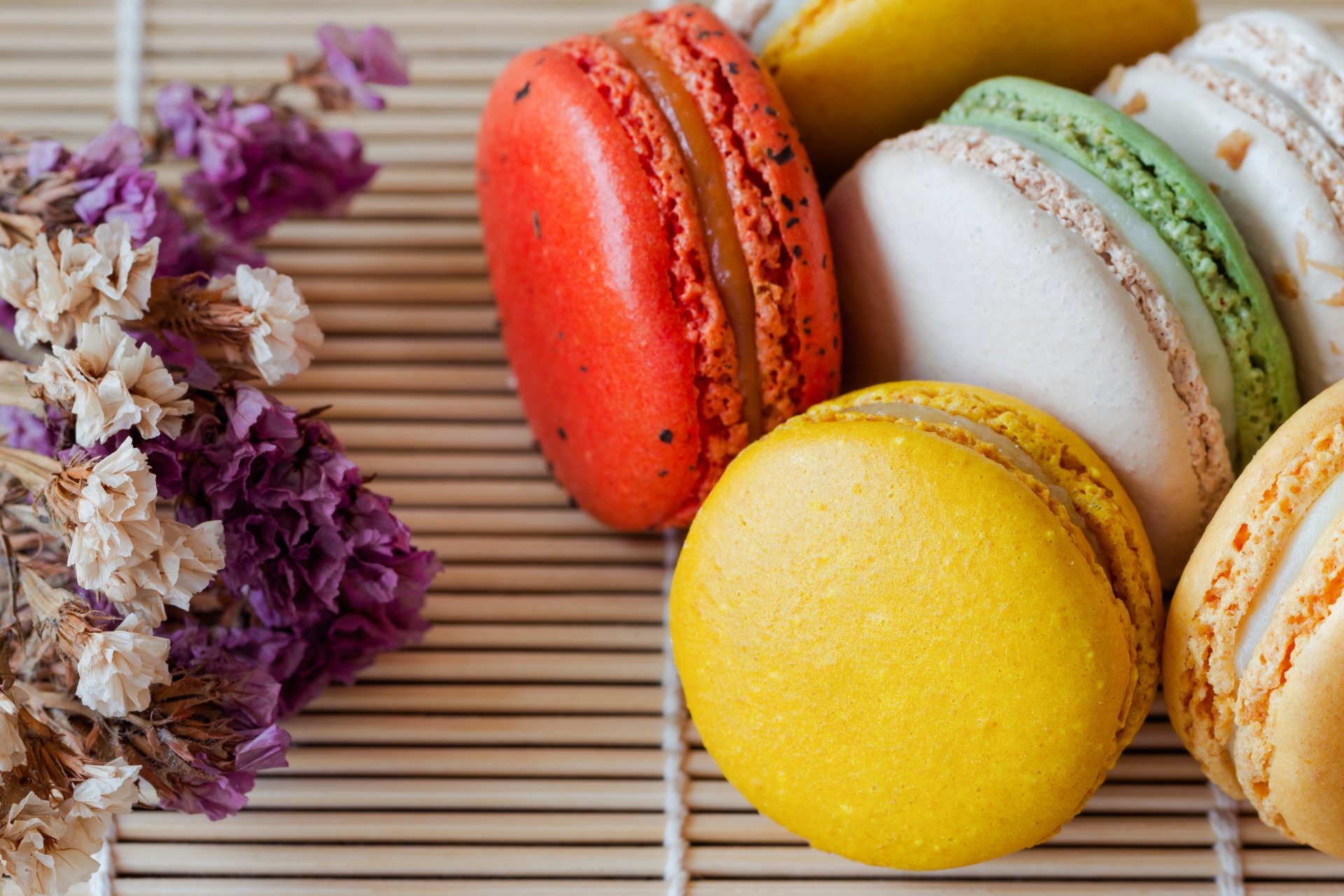 Download Sweets Food Macaron 4k Ultra HD Wallpaper