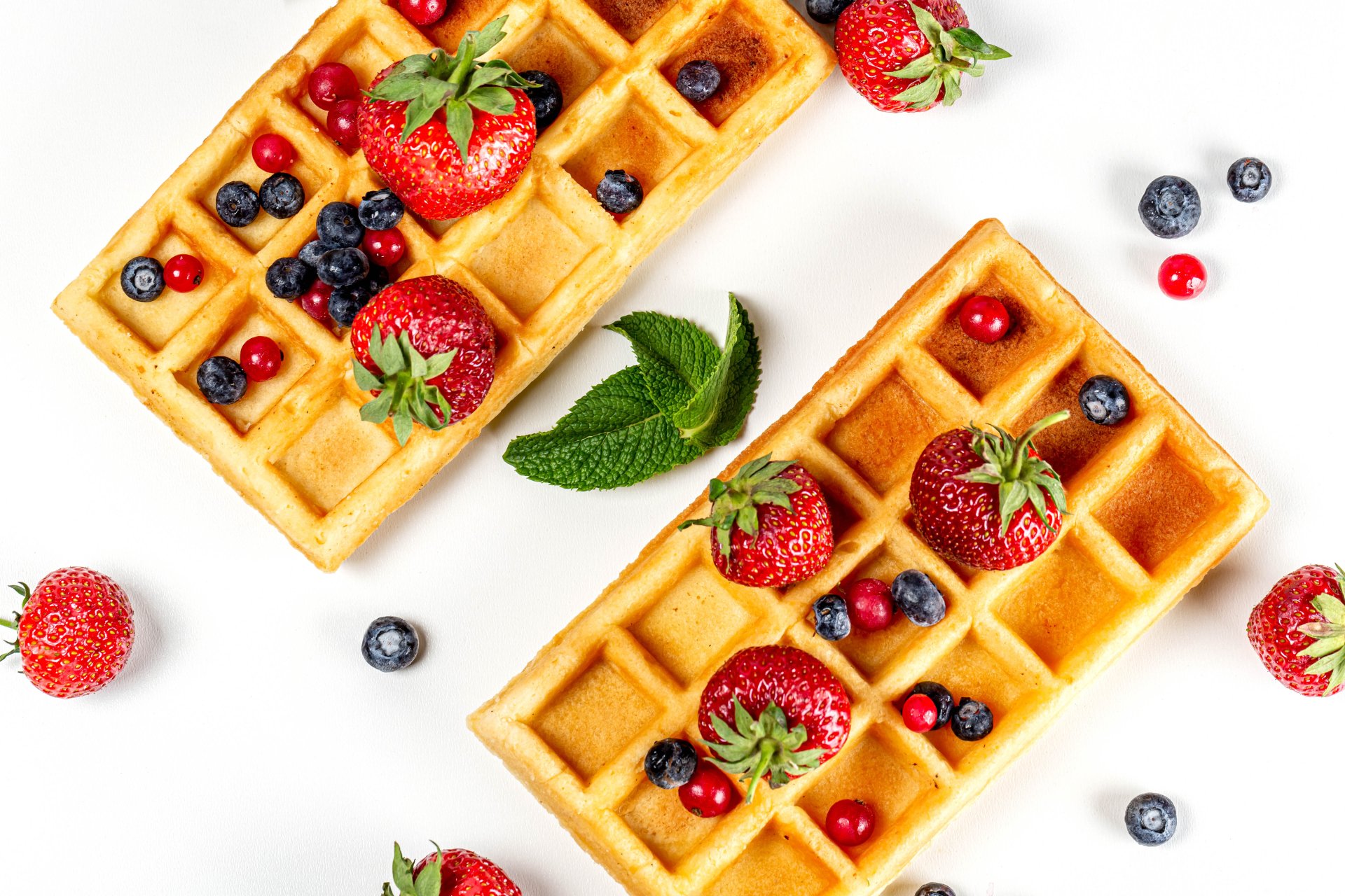 Download Fruit Breakfast Berry Blueberry Strawberry Food Waffle 4k ...