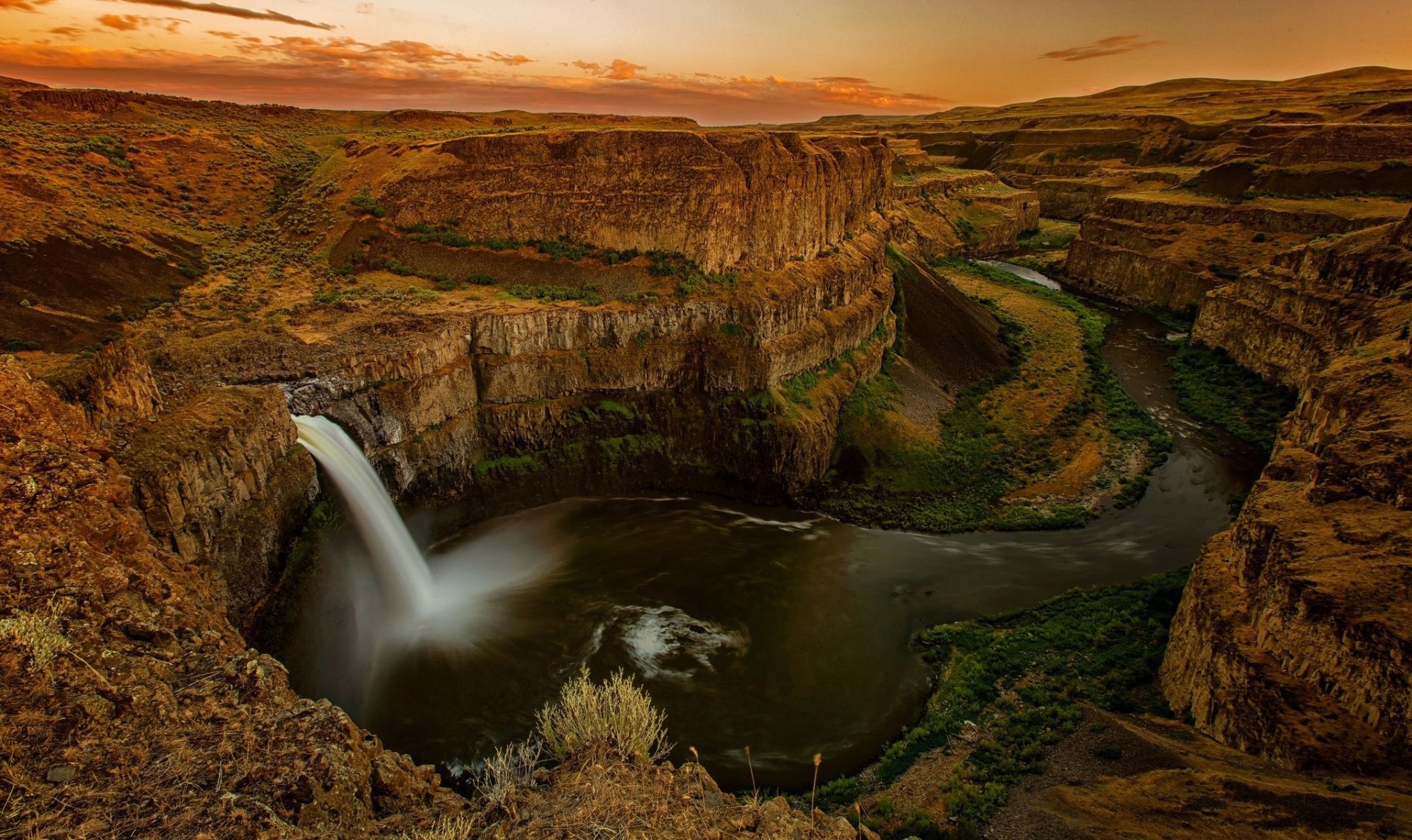 Download River Canyon Waterfall Nature Palouse Falls HD Wallpaper