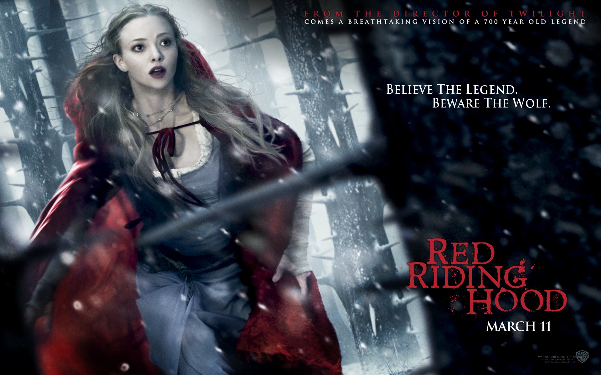 Amanda Seyfried Wallpaper Red Riding Hood