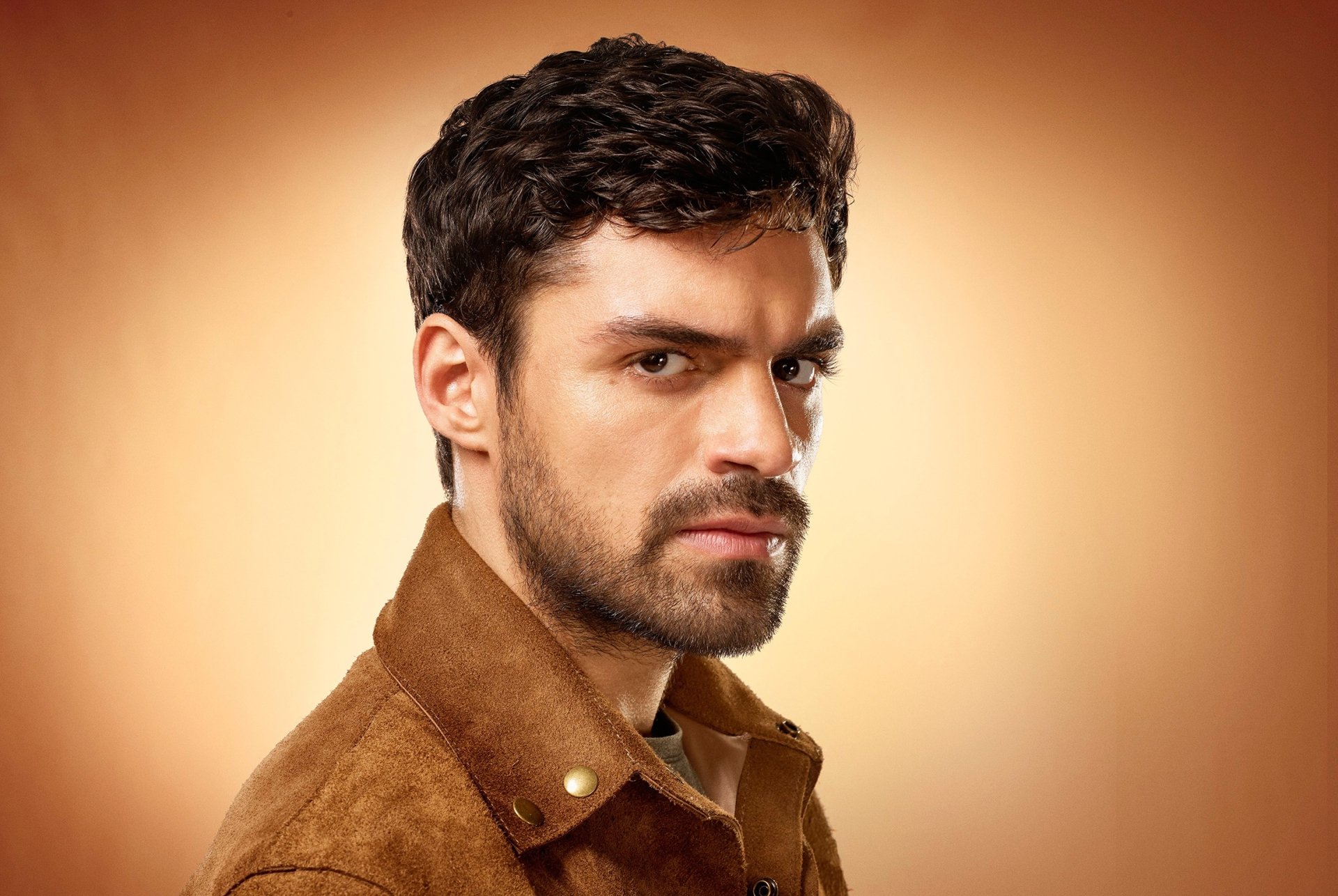 Download Celebrity Sean Teale HD Wallpaper