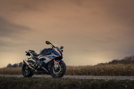 BMW S1000RR - Desktop Wallpapers, Phone Wallpaper, PFP, Gifs, and More!
