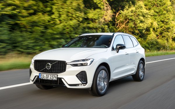 Volvo XC60 4k Ultra HD Wallpaper | Background Image | 5472x3648