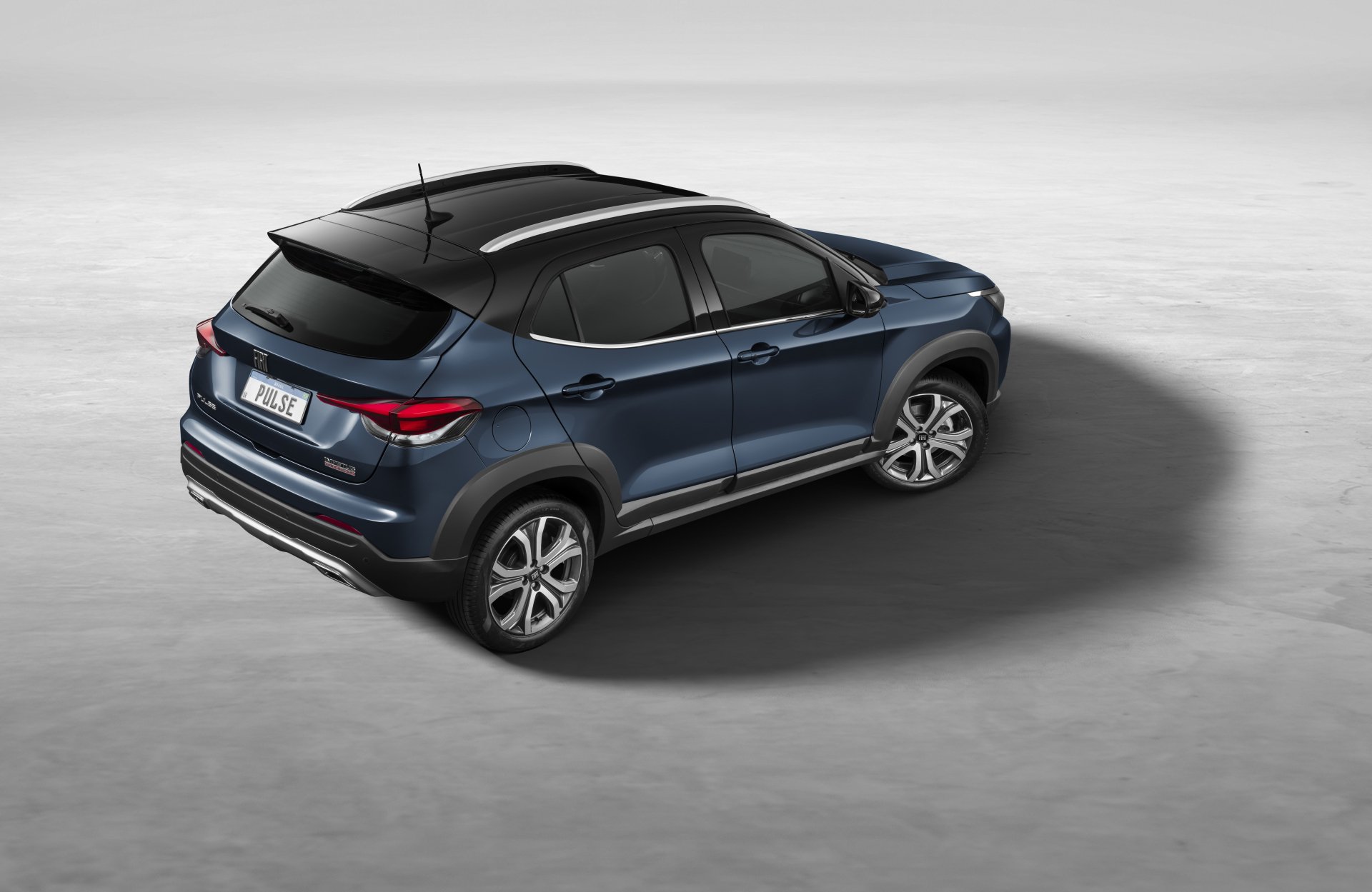 Download SUV Vehicle Fiat Pulse Impetus Turbo 200 8k Ultra HD Wallpaper