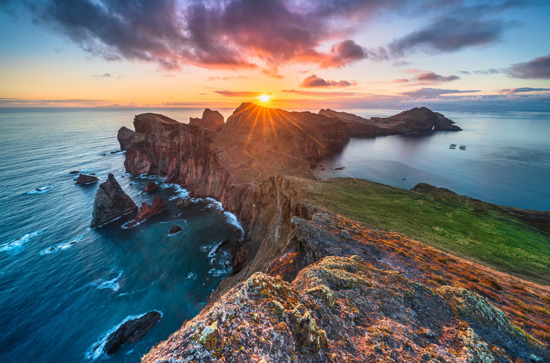 Sunset Majesty: HD Nature Cliffscape Wallpaper by Daniel Burton