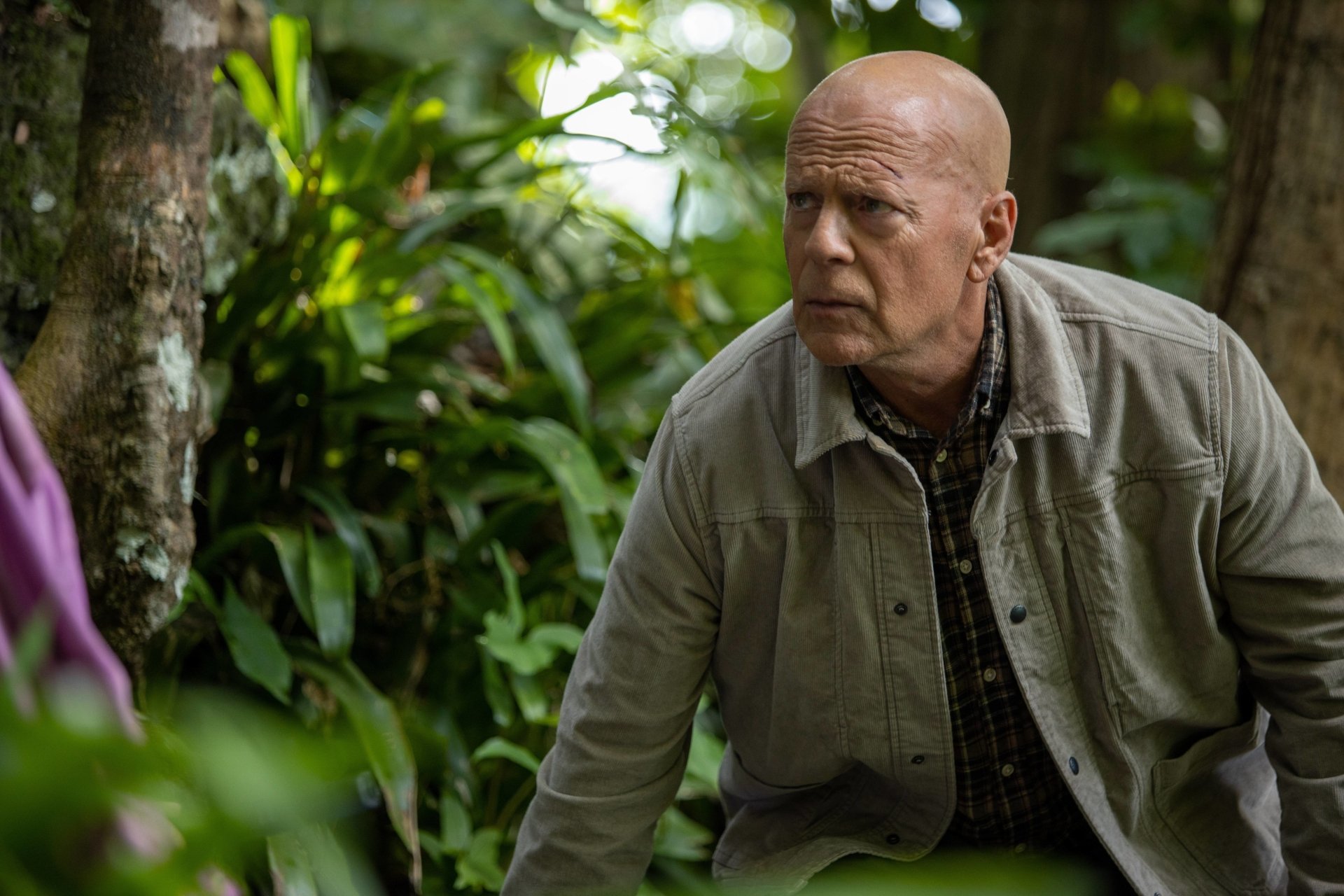 Download Bruce Willis Movie Out Of Death 4k Ultra HD Wallpaper