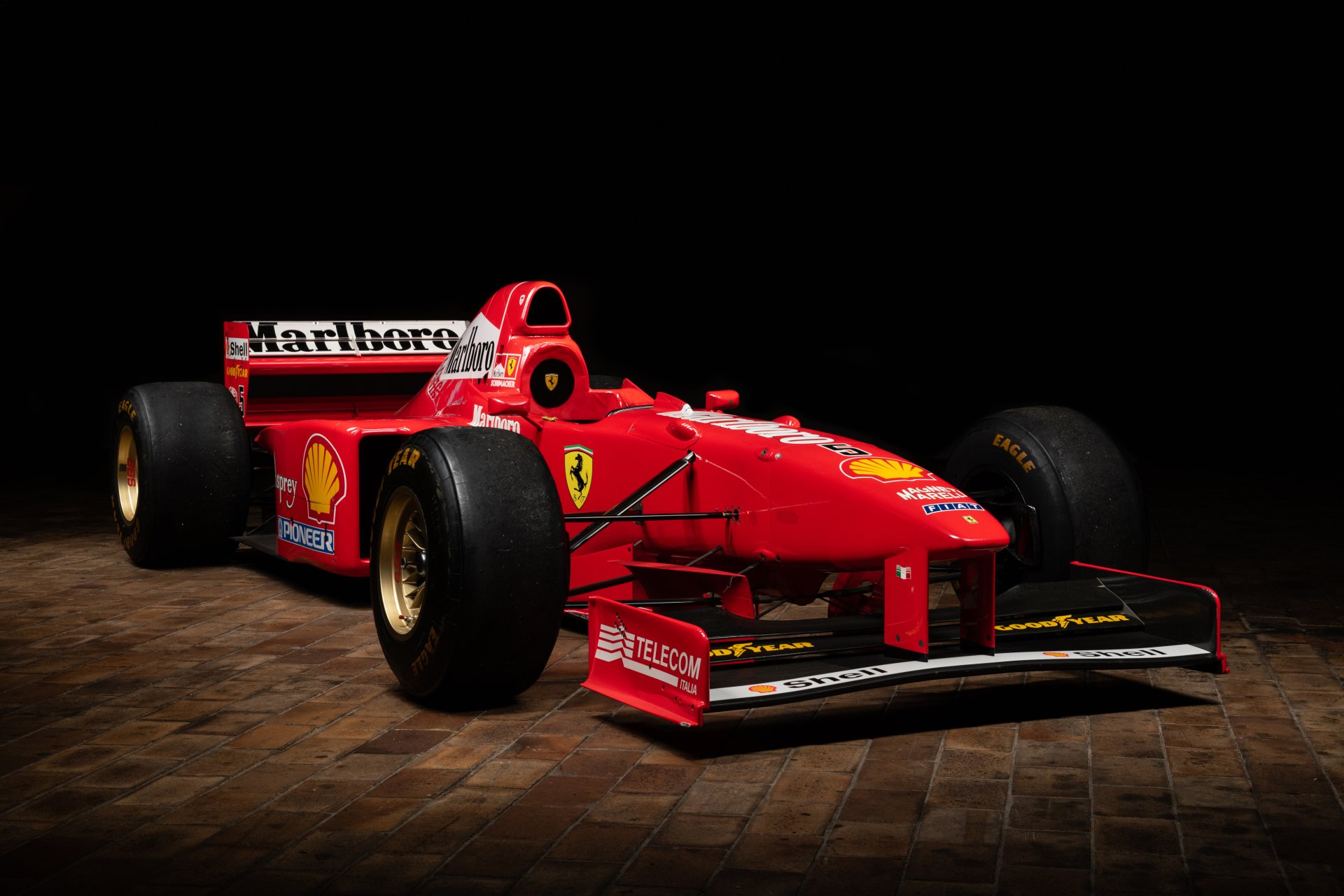 Download Vehicle Ferrari F310 B 4k Ultra HD Wallpaper