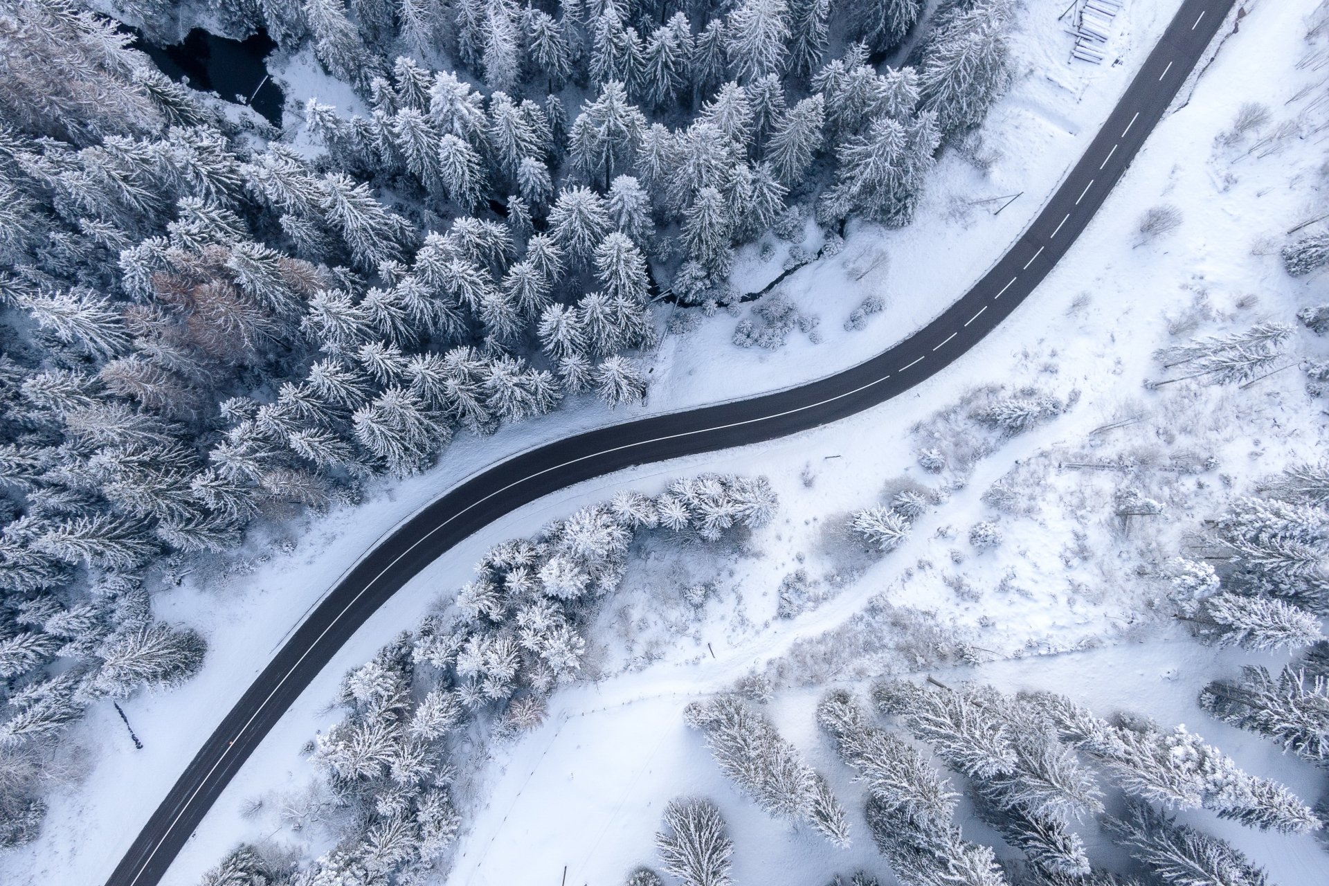 Download Aerial Man Made Road HD Wallpaper | 3698x2465 | Wallpaper Abyss