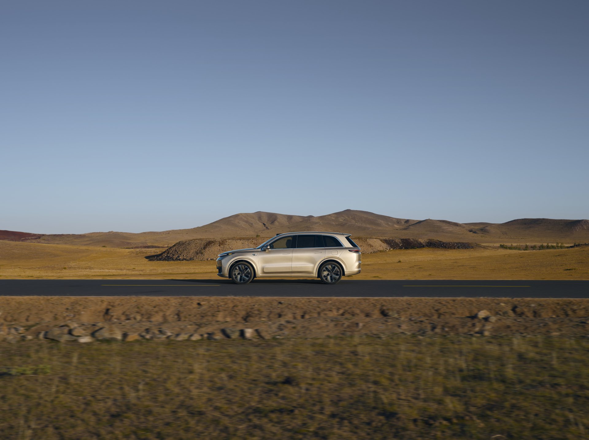 Download Vehicle Li L8 8k Ultra HD Wallpaper