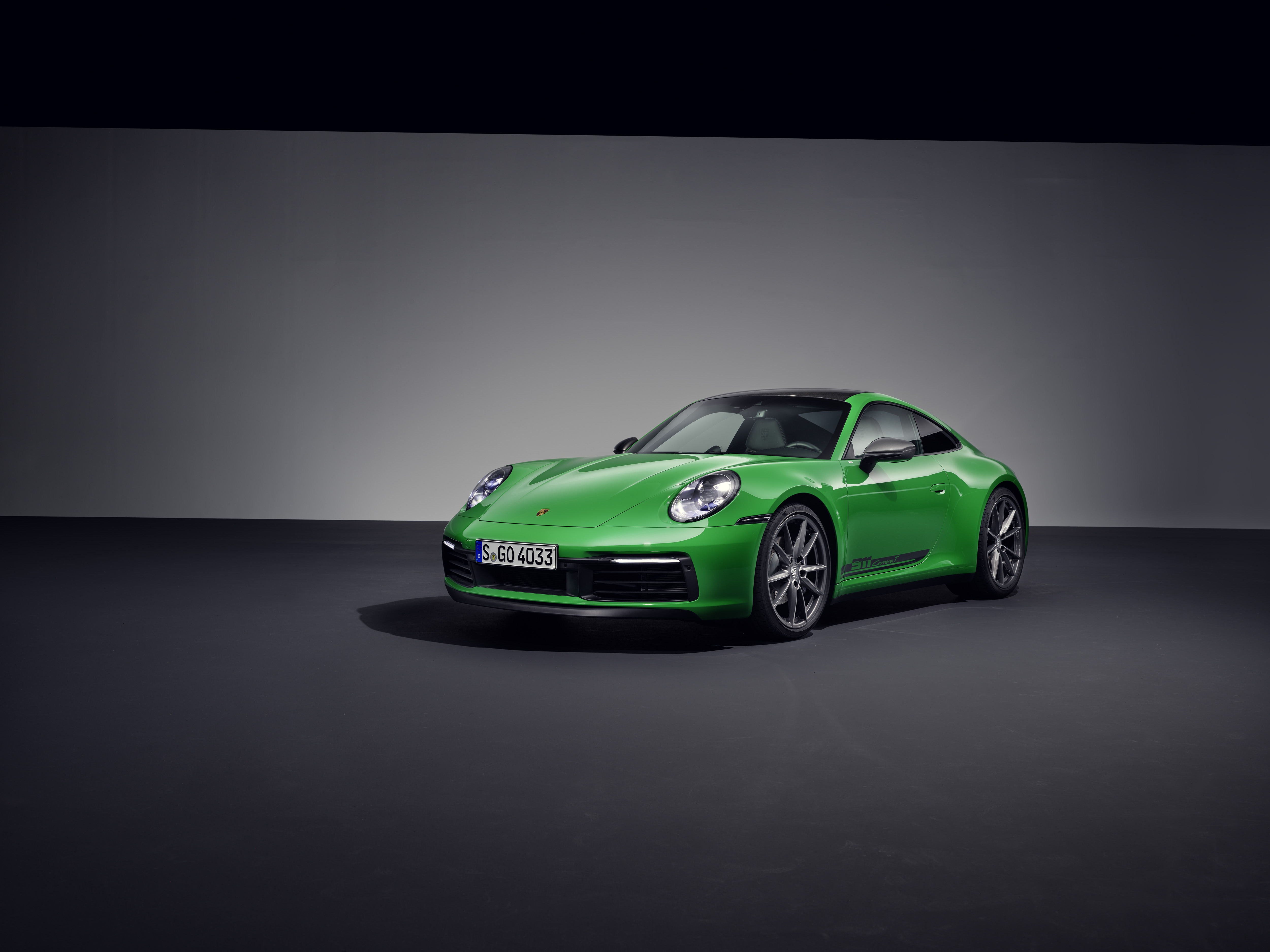 Download Vehicle Porsche 911 Carrera T 4k Ultra HD Wallpaper