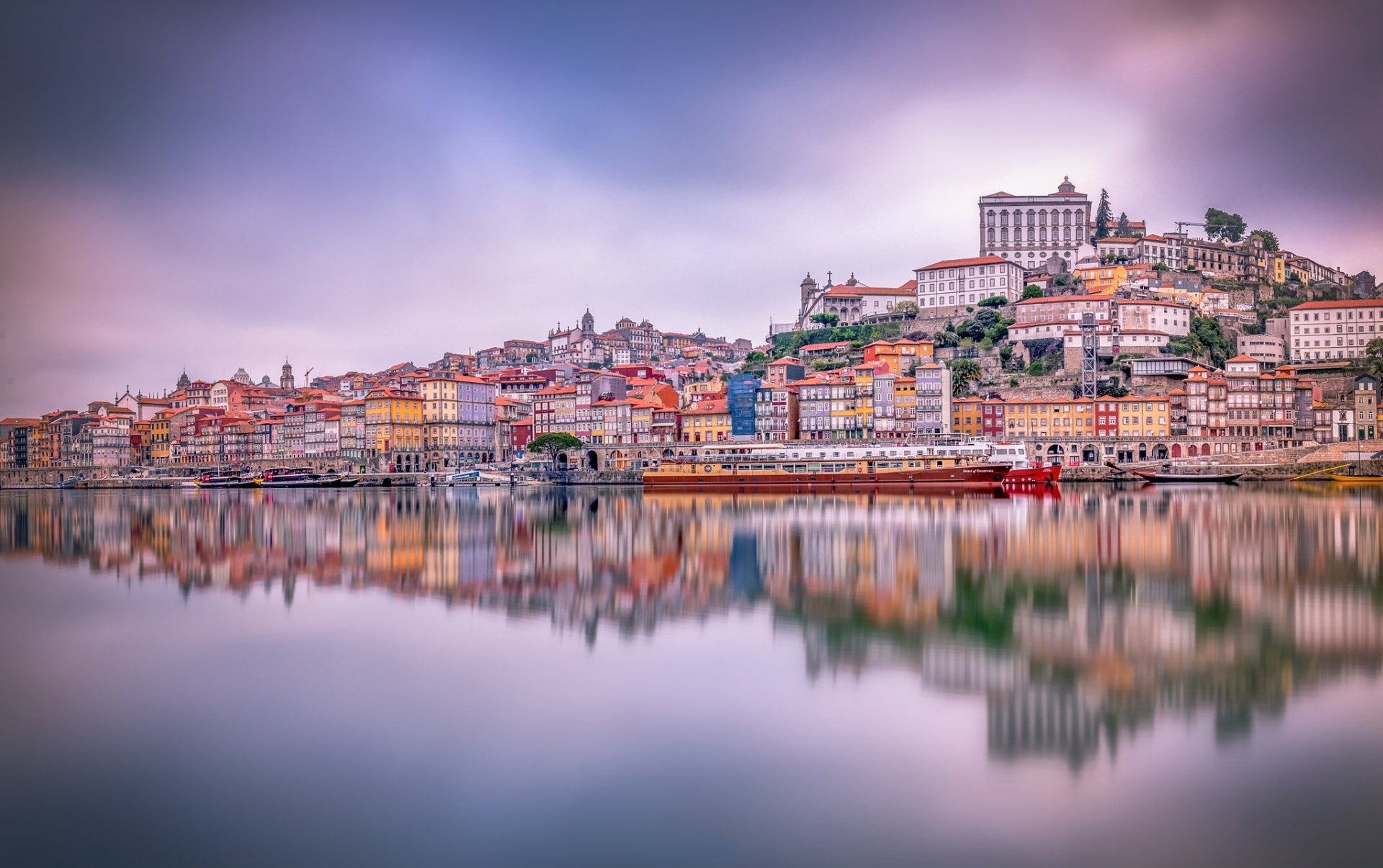 Portugal’s Scenic Town Reflection – HD Man-Made Beauty by Dmitry Sn