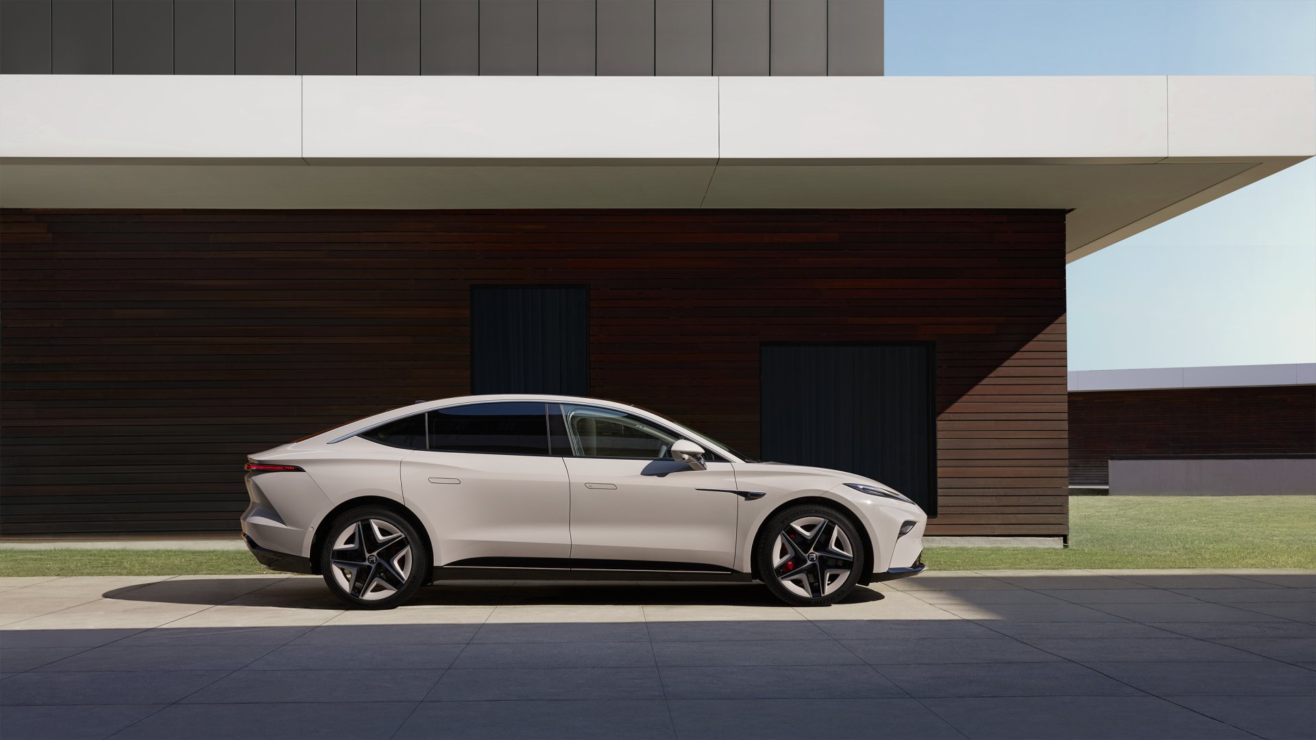 Download Vehicle Rising F7 HD Wallpaper