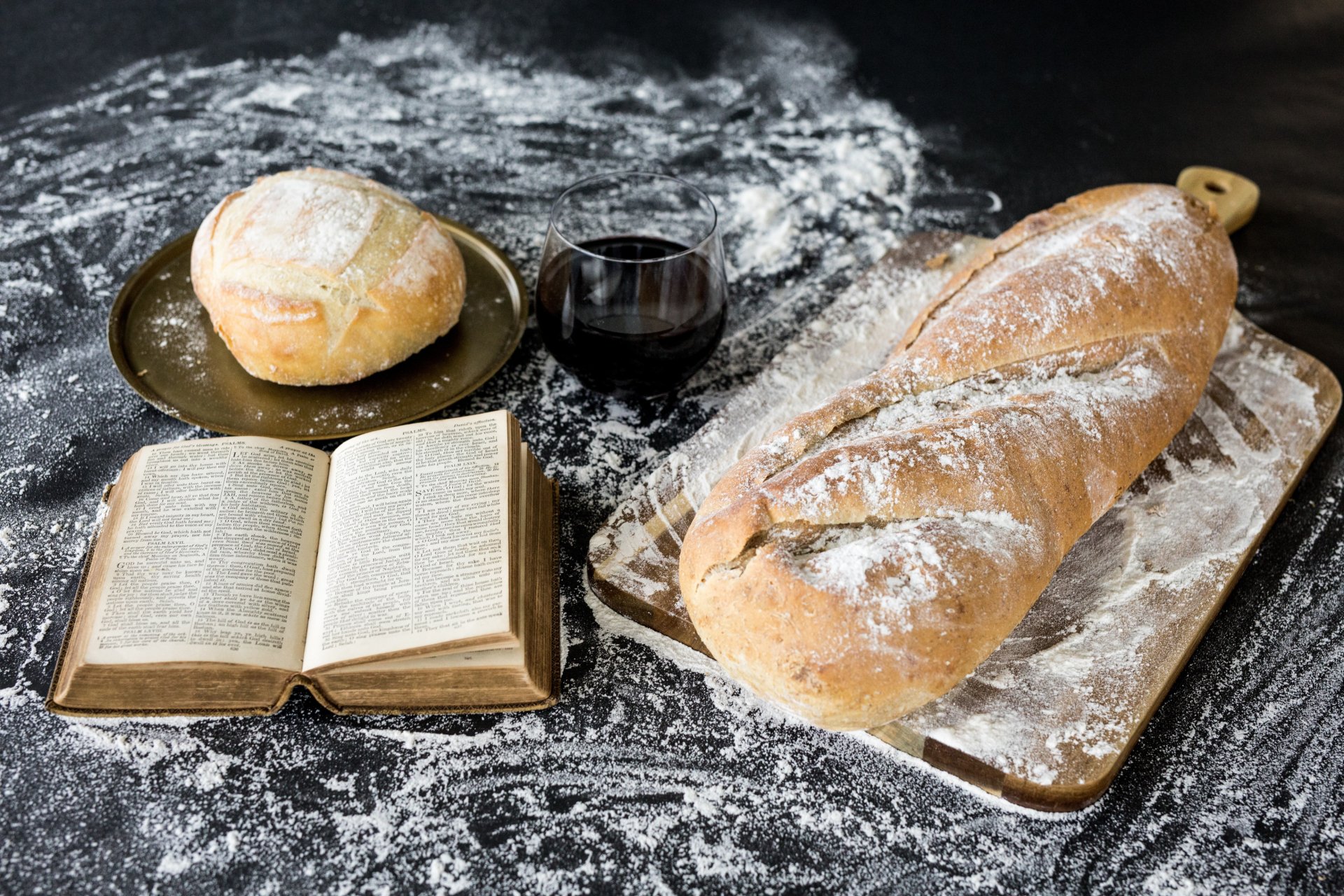 Download Bread Photography Still Life 4k Ultra HD Wallpaper