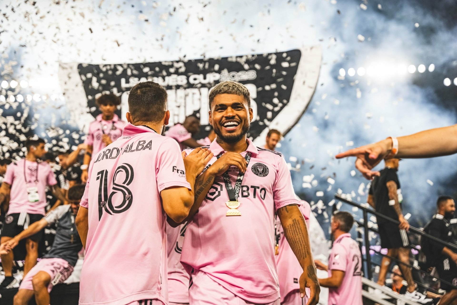 Jordi Alba at Inter Miami CF Celebration - HD Wallpaper. Download Now!