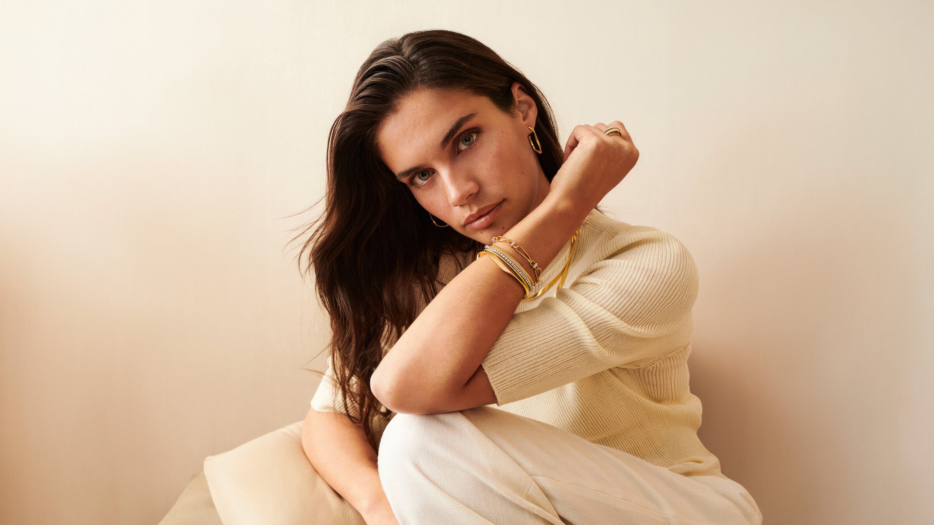 Download Celebrity Sara Sampaio 4k Ultra HD Wallpaper