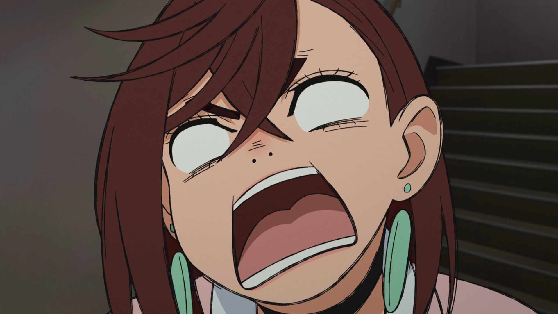 Momo Ayase Fierce Moment – Dandadan HD Anime Wallpaper