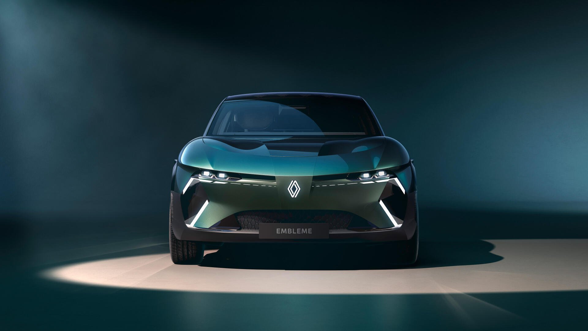 Renault Emblem: Stunning 4K Ultra HD Wallpaper