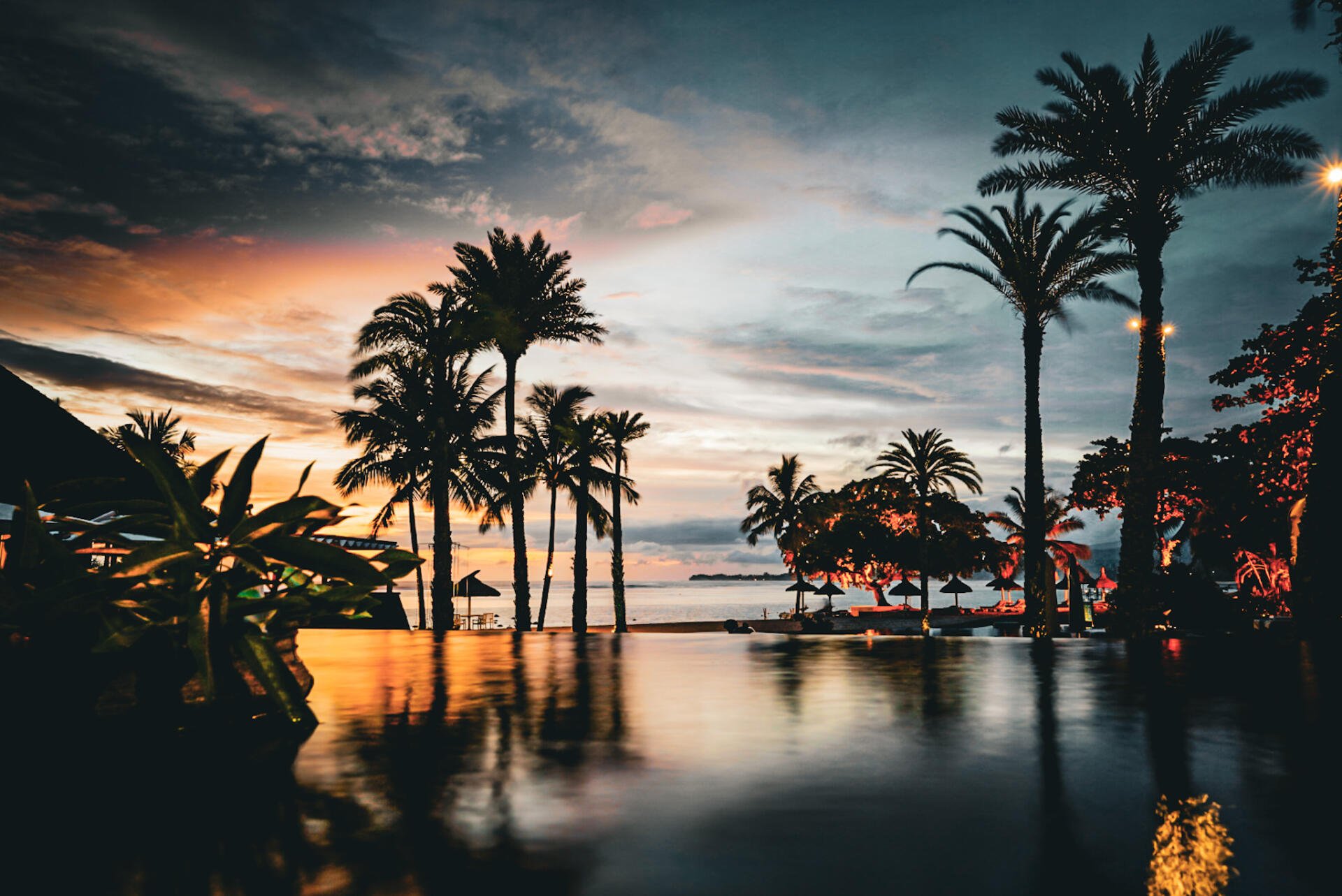 Download Sunset HD Wallpaper | 2048x1369 | Wallpaper Abyss