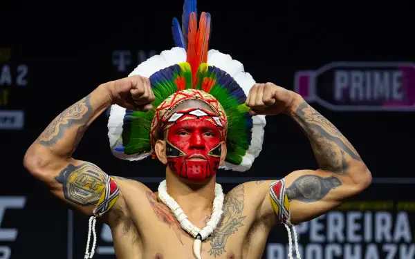 Dustin Poirier UFC MMA HD Wallpaper: The Diamond’s Fierce Victory Pose