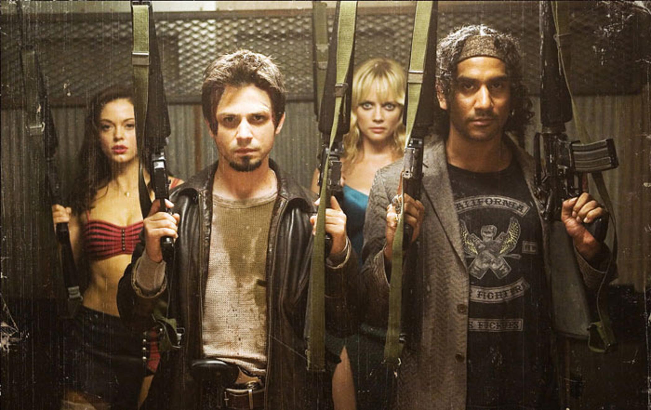 Planet Terror HD Wallpaper – Fierce Fighters Ready for Battle