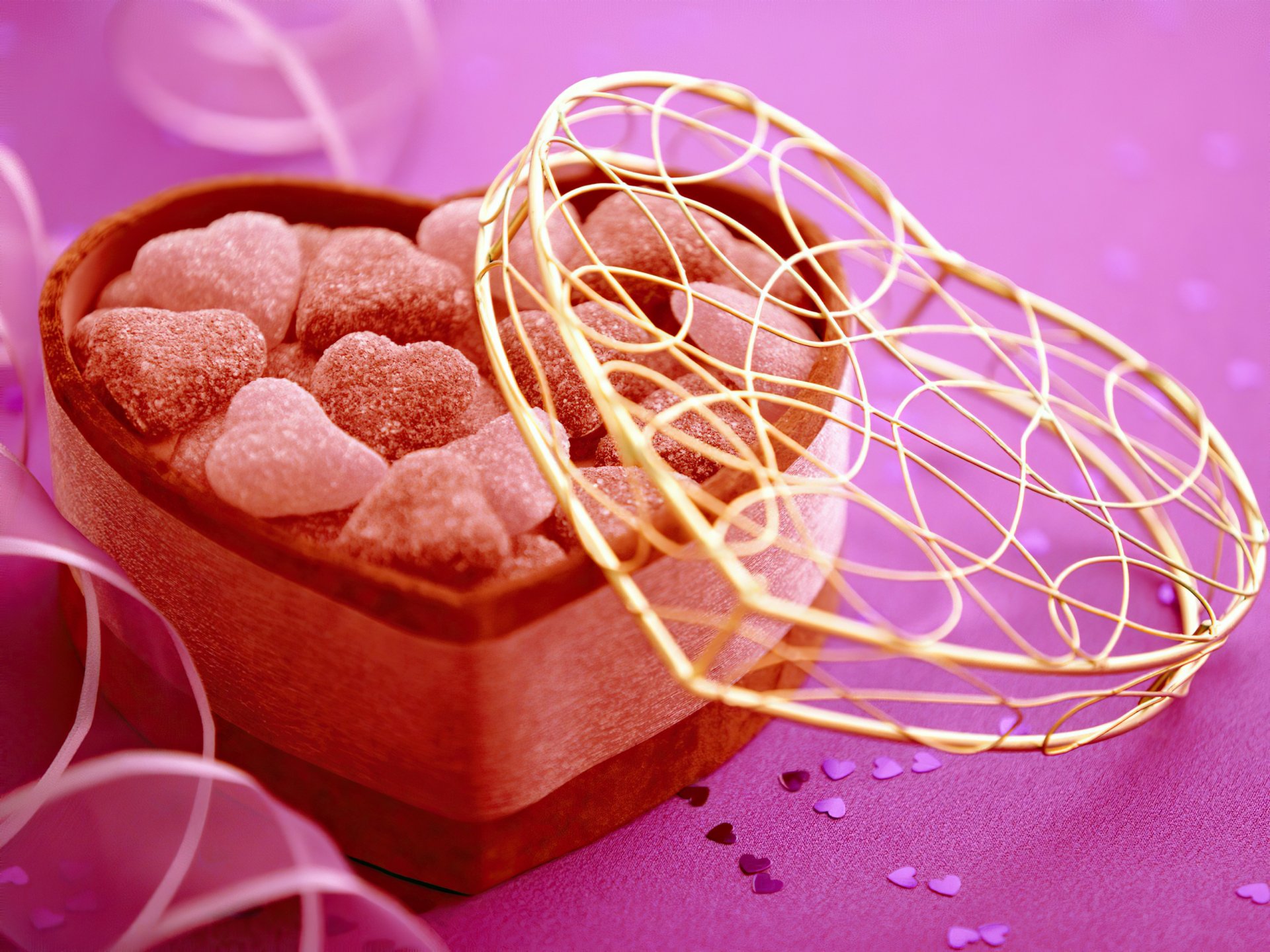 Heart Candy Box — Sweet 2K Quad HD Food Wallpaper | 3200x2400 ...