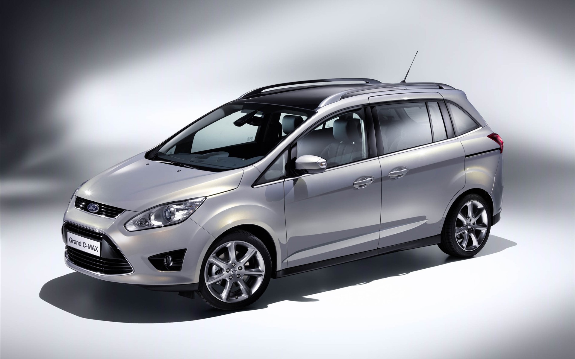 Download Ford C-MAX Vehicle Ford HD Wallpaper