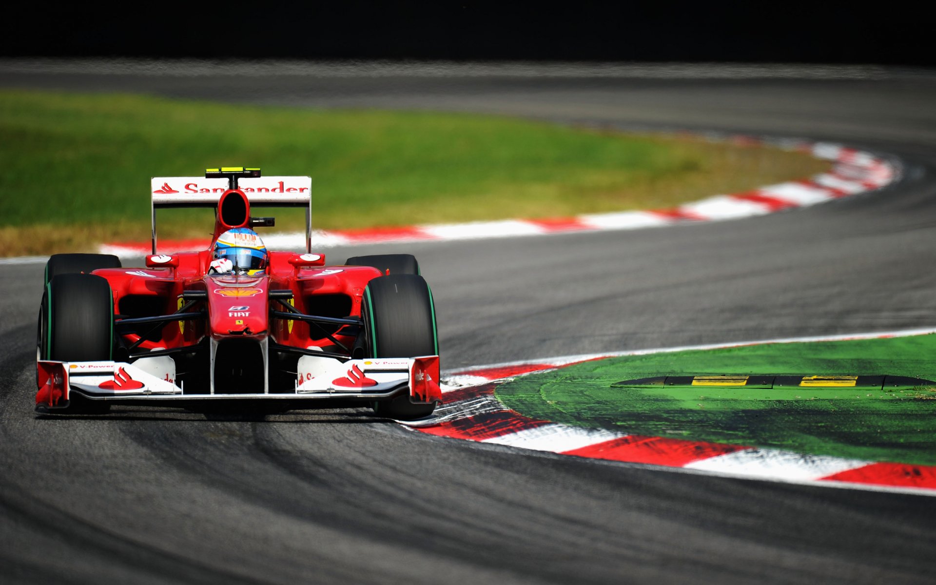 F1 Apex in 2K Quad HD — High-Speed Sports Wallpaper | 2560x1600 ...