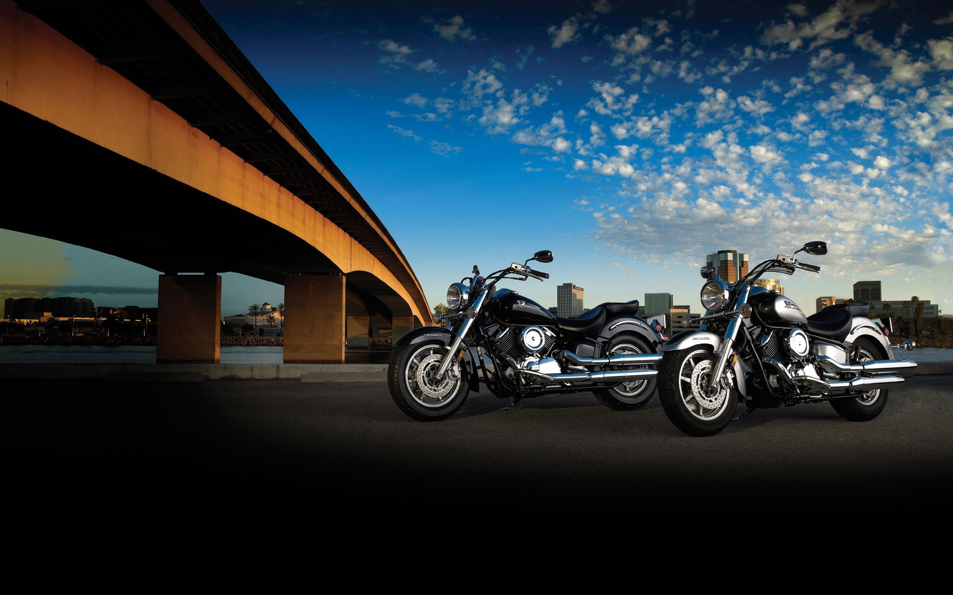 Download Vehicle Motorcycle HD Wallpaper