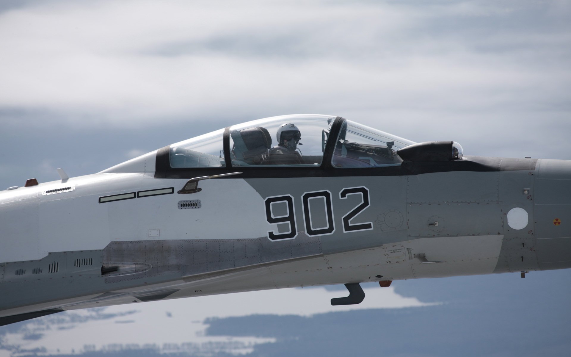 Su-35 Fighter - Desktop Wallpapers, Phone Wallpaper, PFP, Gifs, and More!