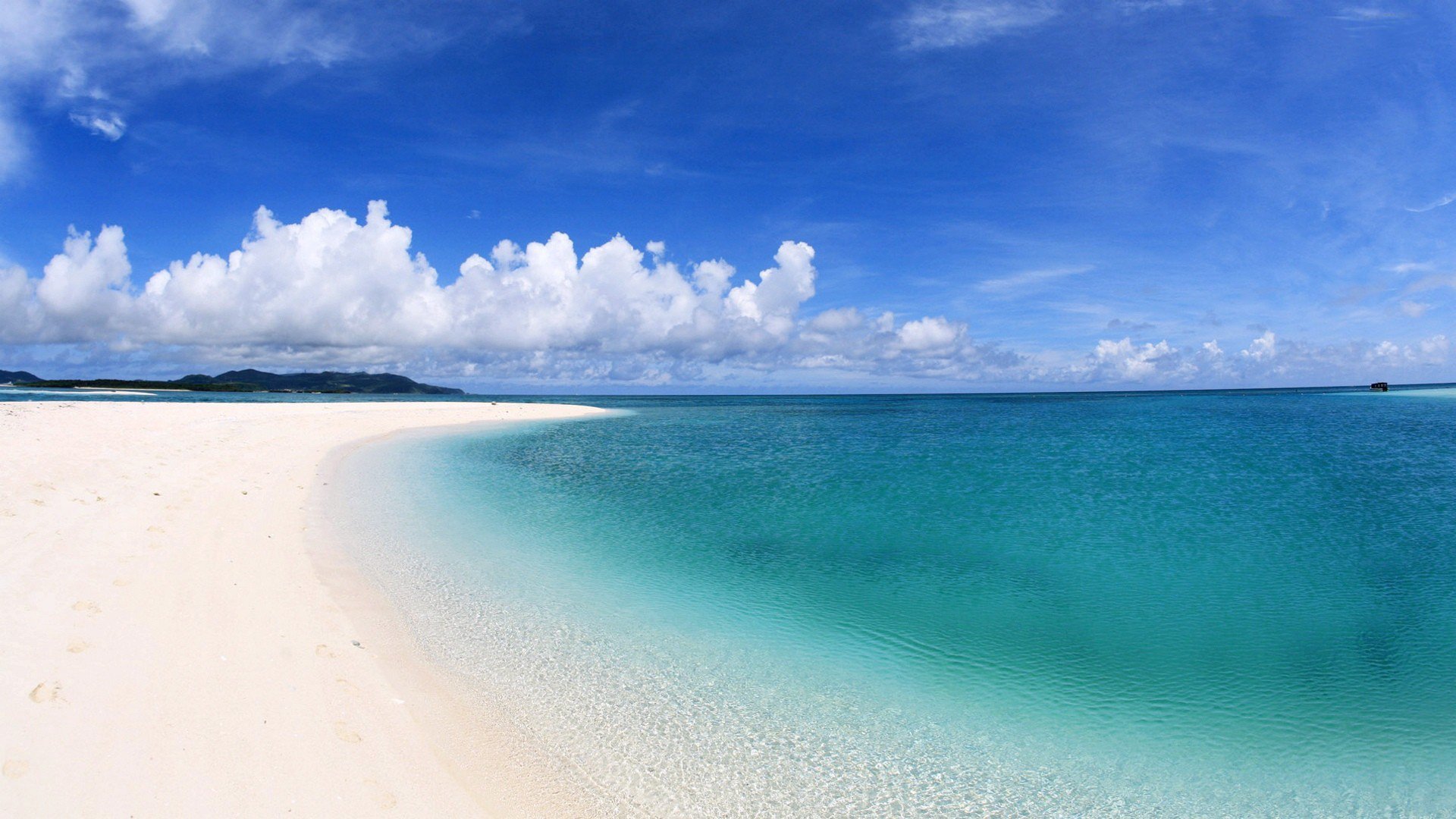 Azure Horizon — HD Beach Nature Wallpaper | 1920x1080 | Wallpaper Abyss