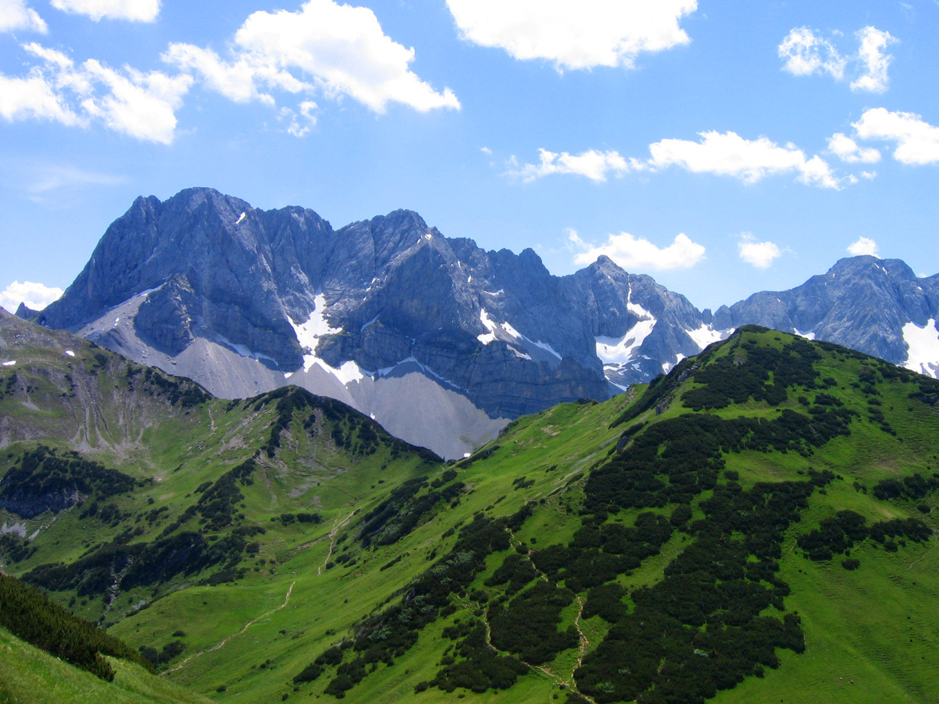 Majestic Mountain Landscape - HD Wallpaper