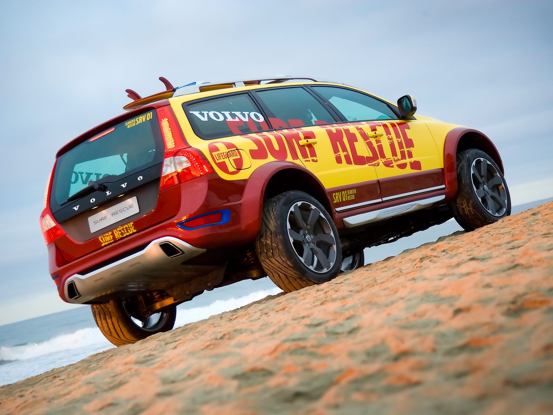 Download Vehicle Volvo HD Wallpaper