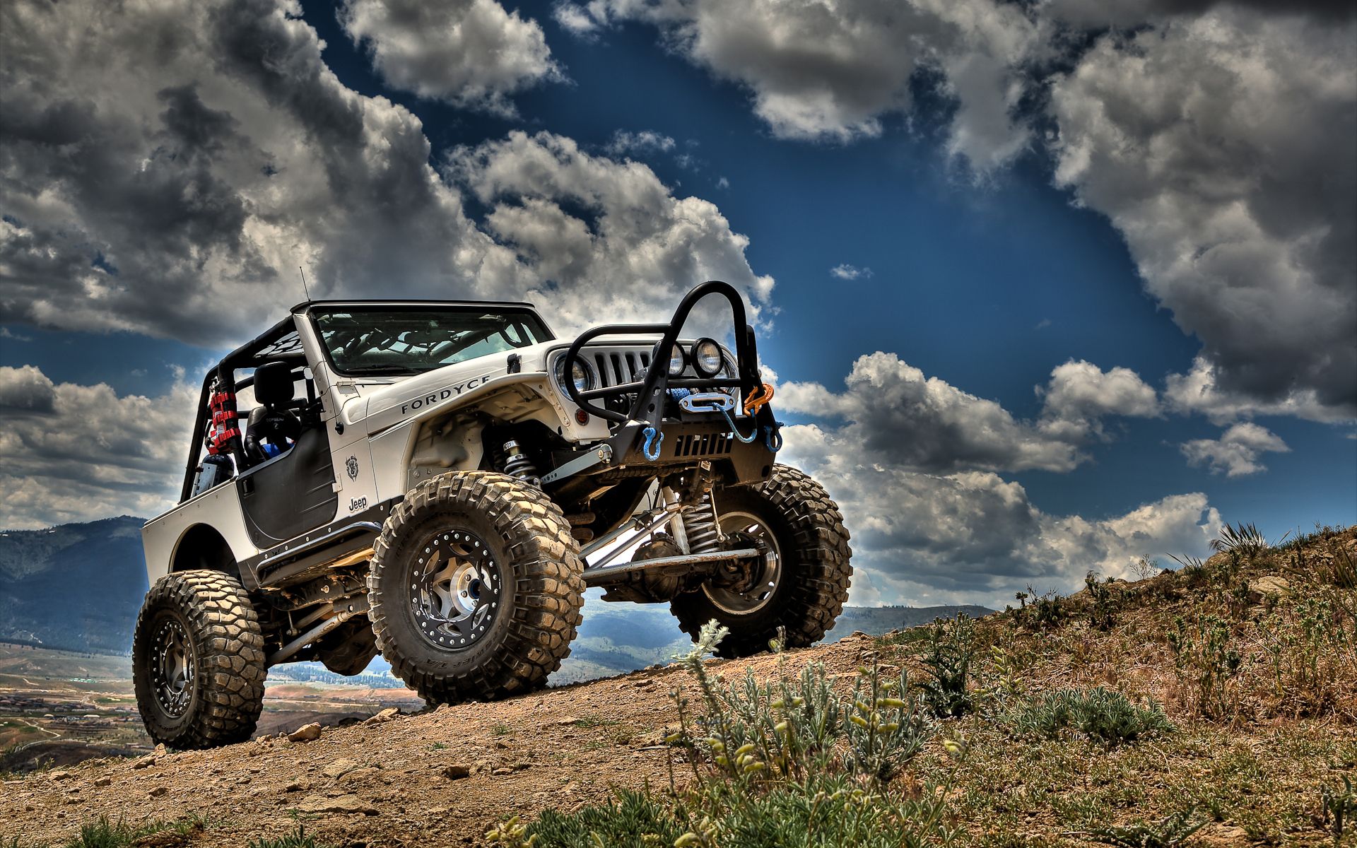 Download Vehicle Jeep HD Wallpaper