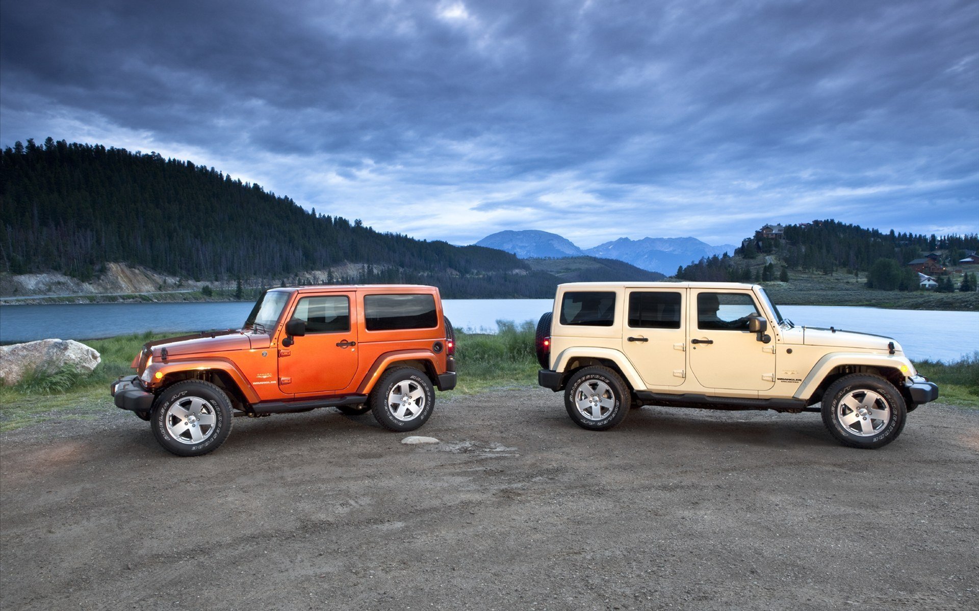 Download Vehicle Jeep HD Wallpaper | 1920x1200 | Wallpaper Abyss