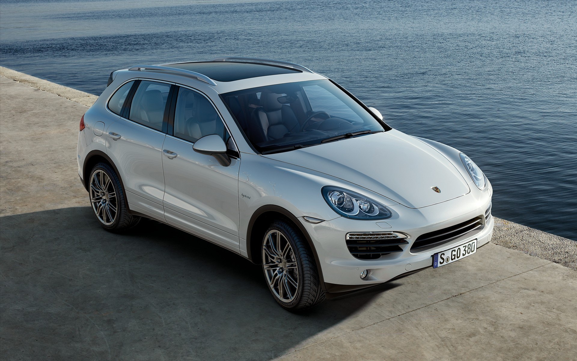 Download Vehicle Porsche HD Wallpaper