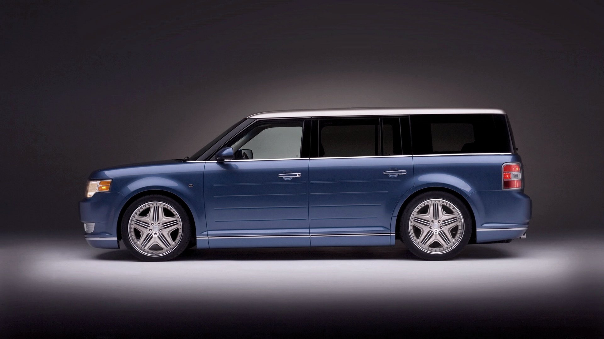 Ford Flex HD Wallpaper: Sleek and Stylish Vehicle Showcase