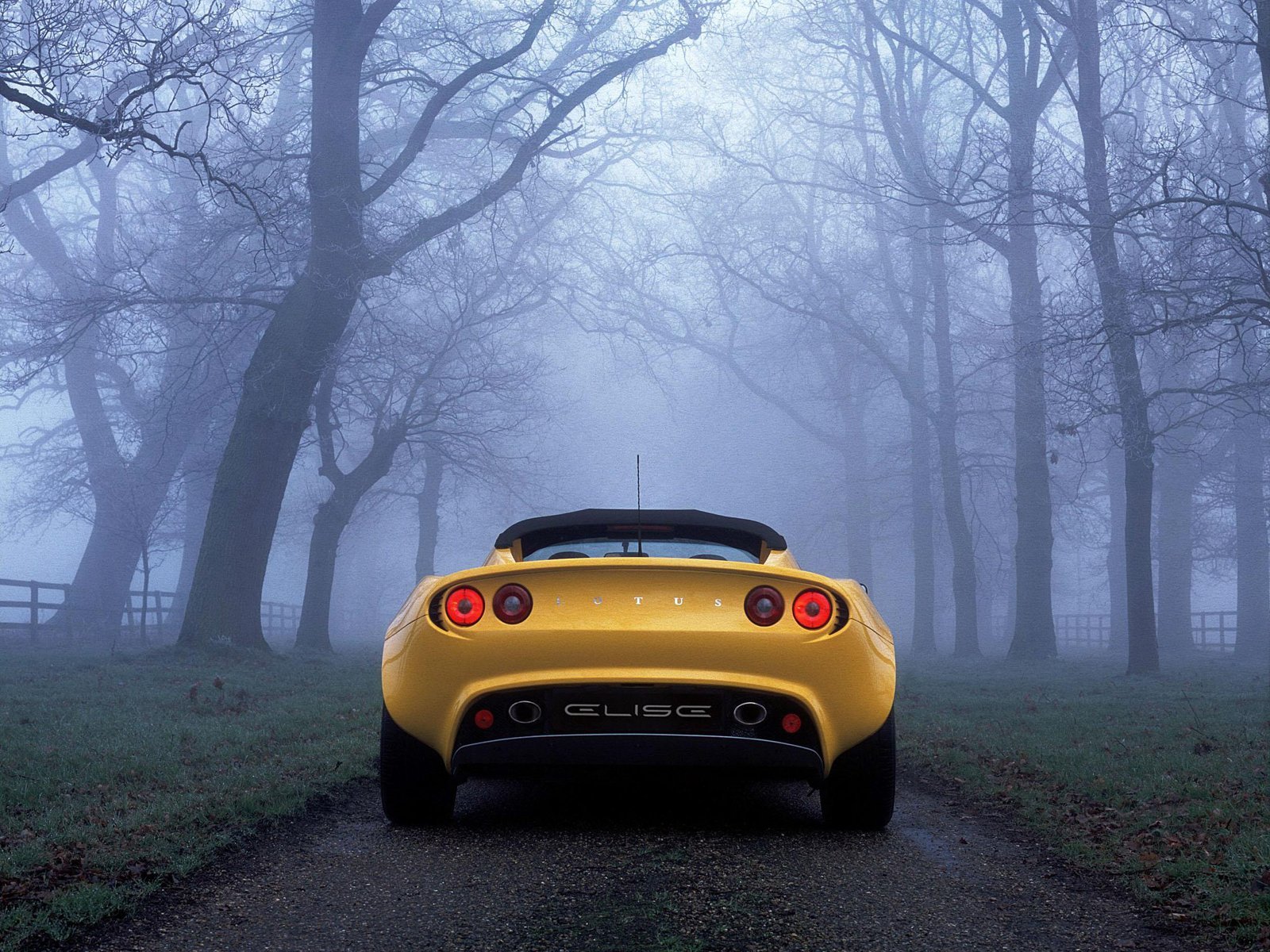 Download Vehicle Lotus (Car) Wallpaper