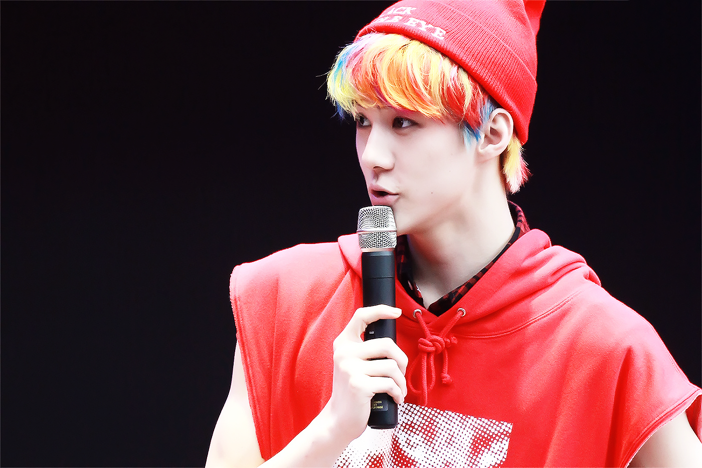 Vibrant EXO Music HD Wallpaper