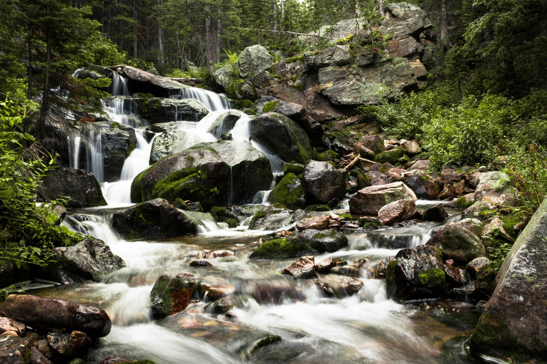 Download Nature Stream 4k Ultra HD Wallpaper
