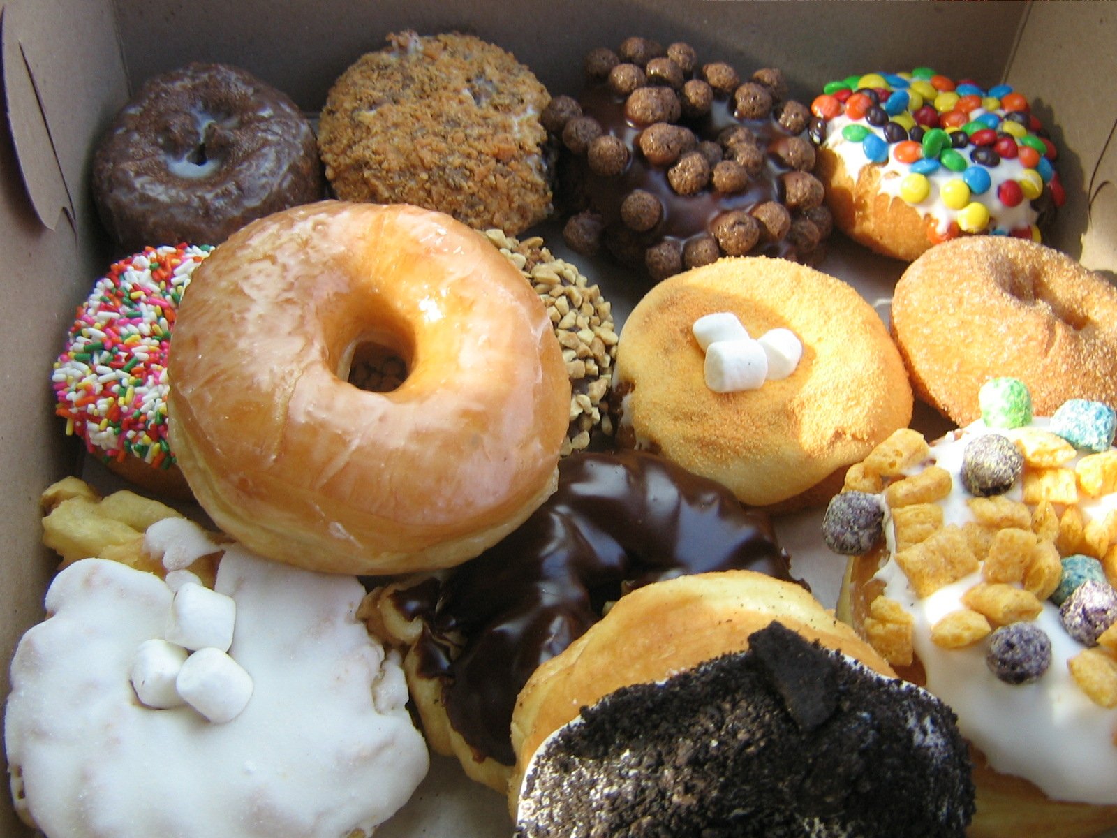 Download Food Doughnut Wallpaper