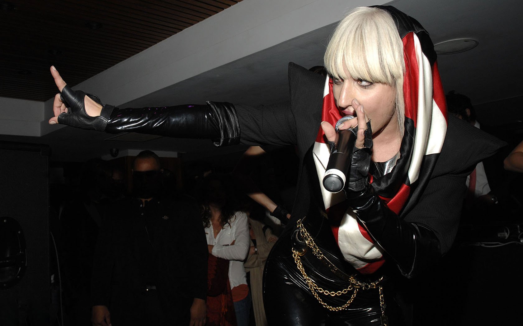 Download Music Lady Gaga Wallpaper