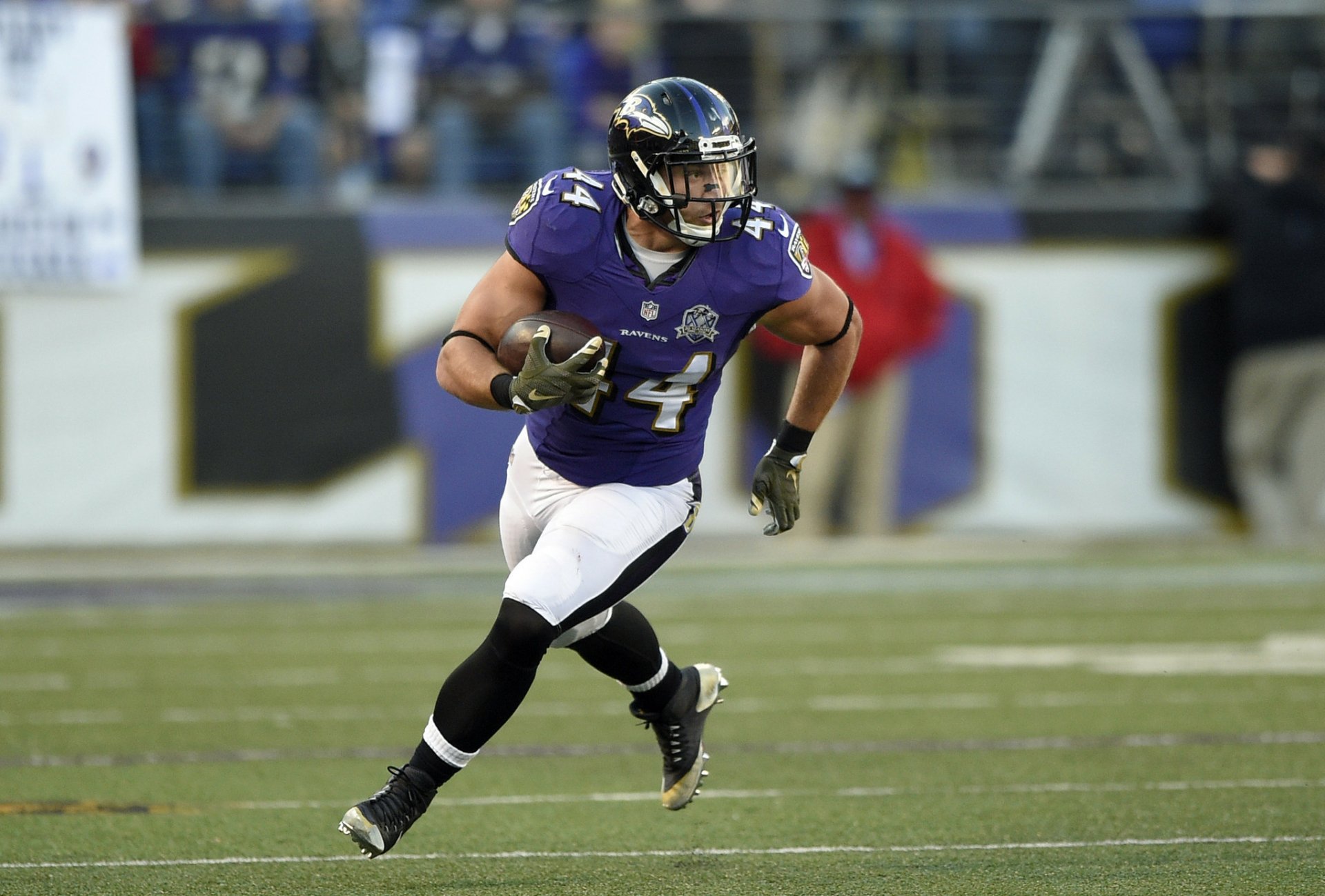 Download Baltimore Ravens Sports HD Wallpaper | 2048x1386 | Wallpaper Abyss
