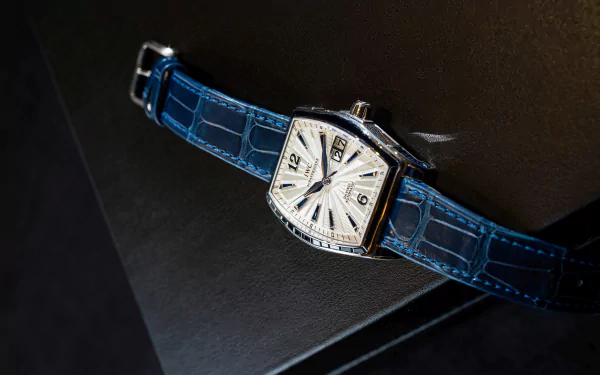 [140+] Watch 4k Wallpapers